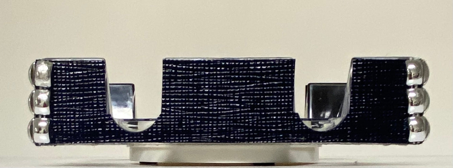Navy Lizard – Tray Chic